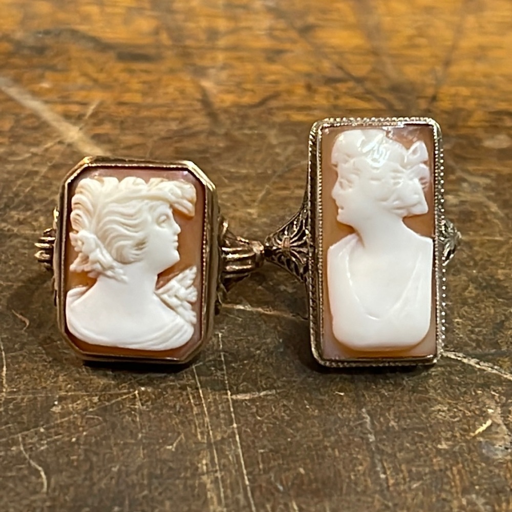 10k Vintage Unusual Cameo Ring - Gem